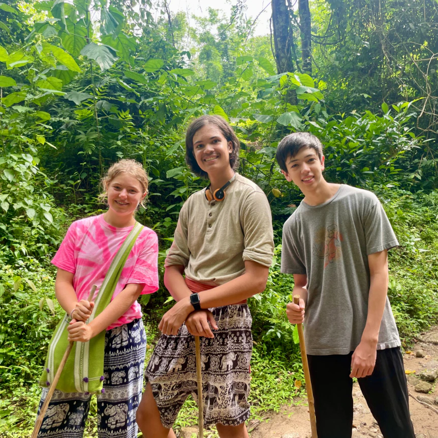Service Trips for Teens (Ages 14–18) | High School Service Trips